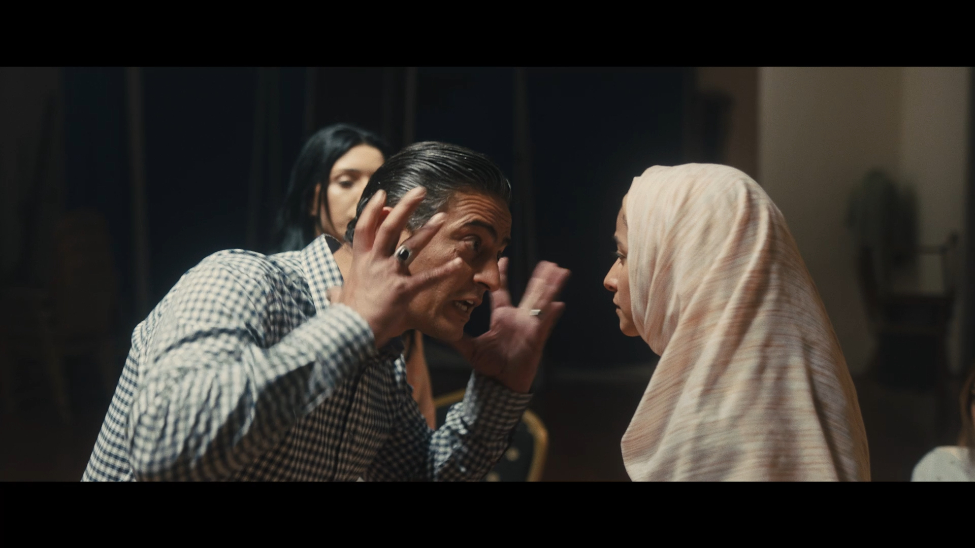 CINEMAGIC LOOKS EAST & WEST – The Even Hand